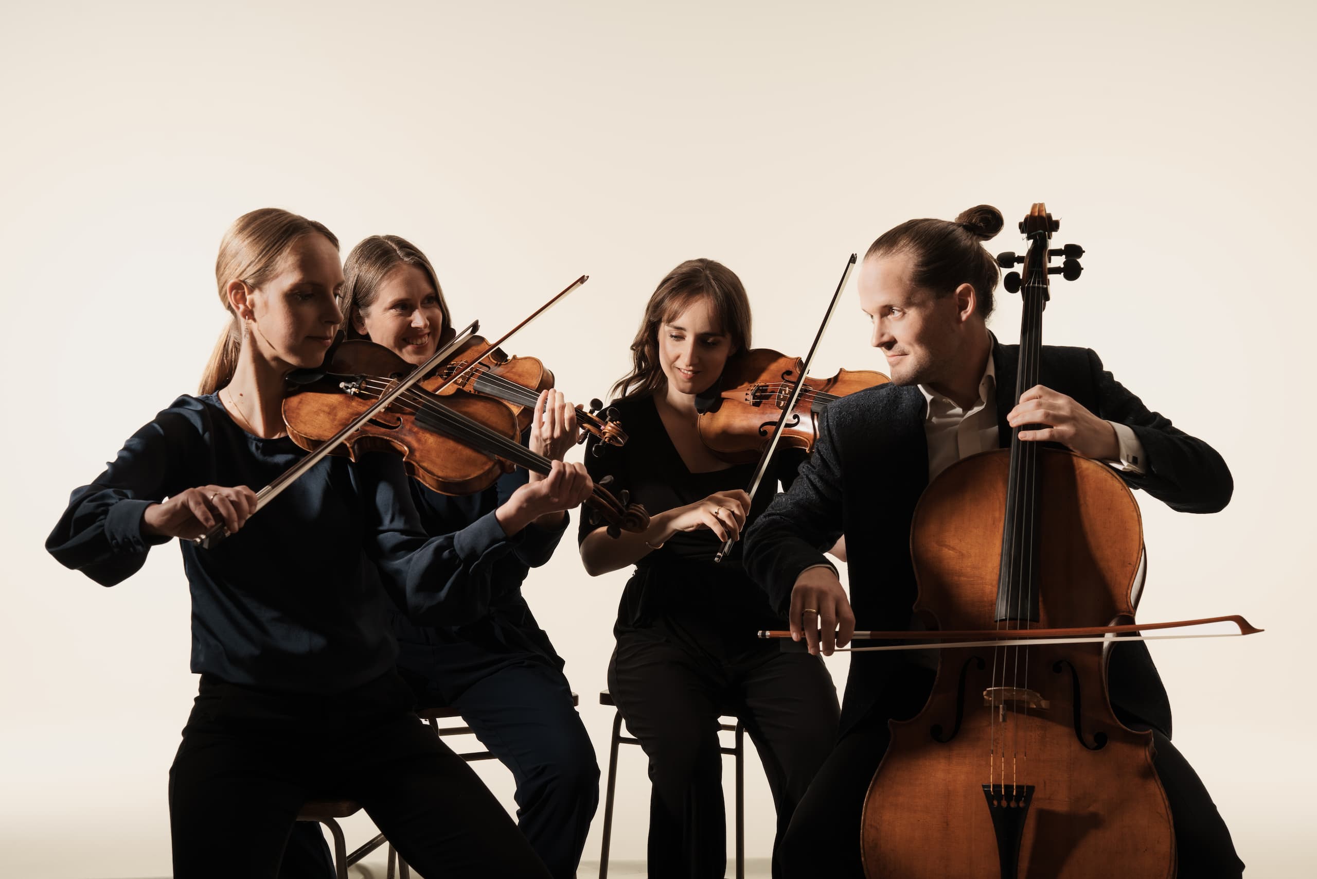 James Oesi & Dudok Kwartet - Flint theater Amersfoort